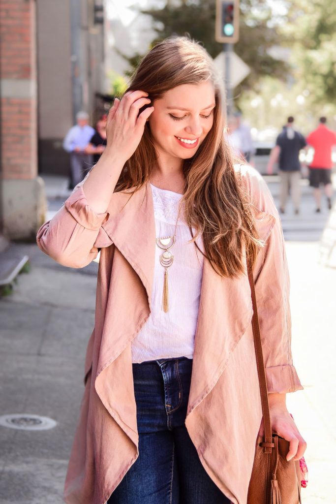 Simple Photoshoot Tips for Bloggers // Seattle Fashion Blog