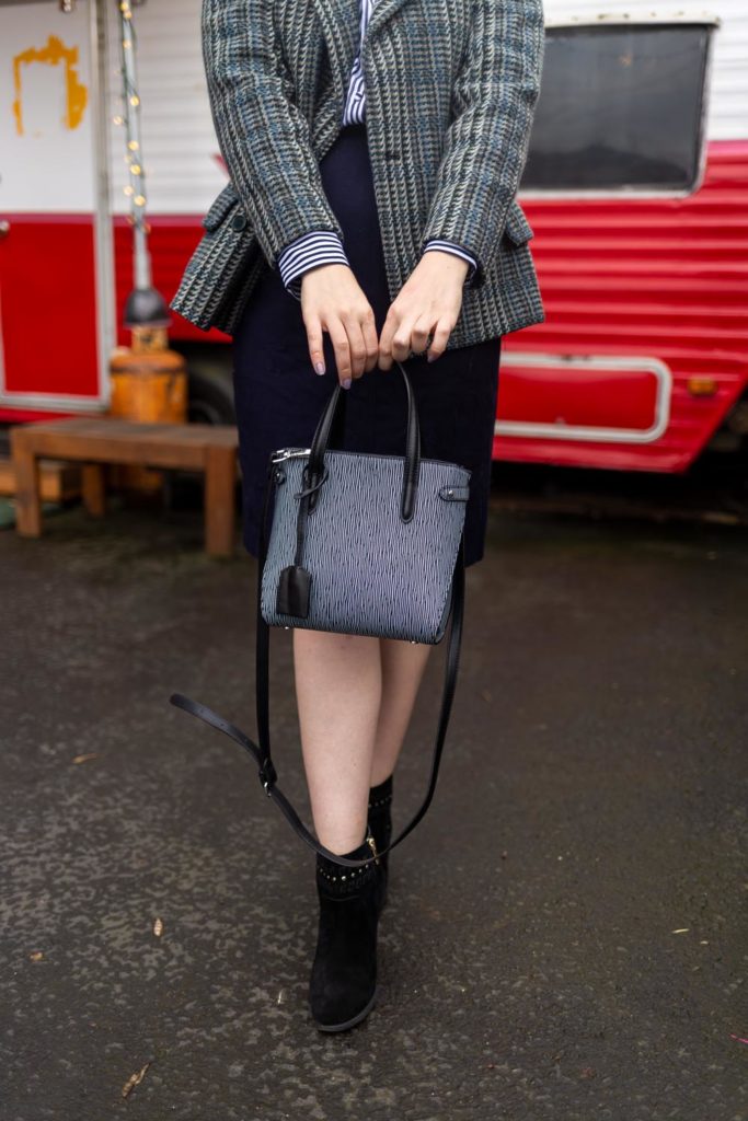 $50 Thrift Store Challenge for a Head-to-Toe Outfit // Seattle Fashion ...