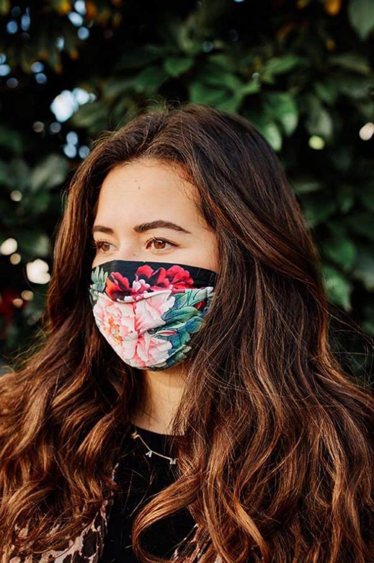125+ Stylish Face Masks for Women You Can Buy Right Now – Seattle Style ...
